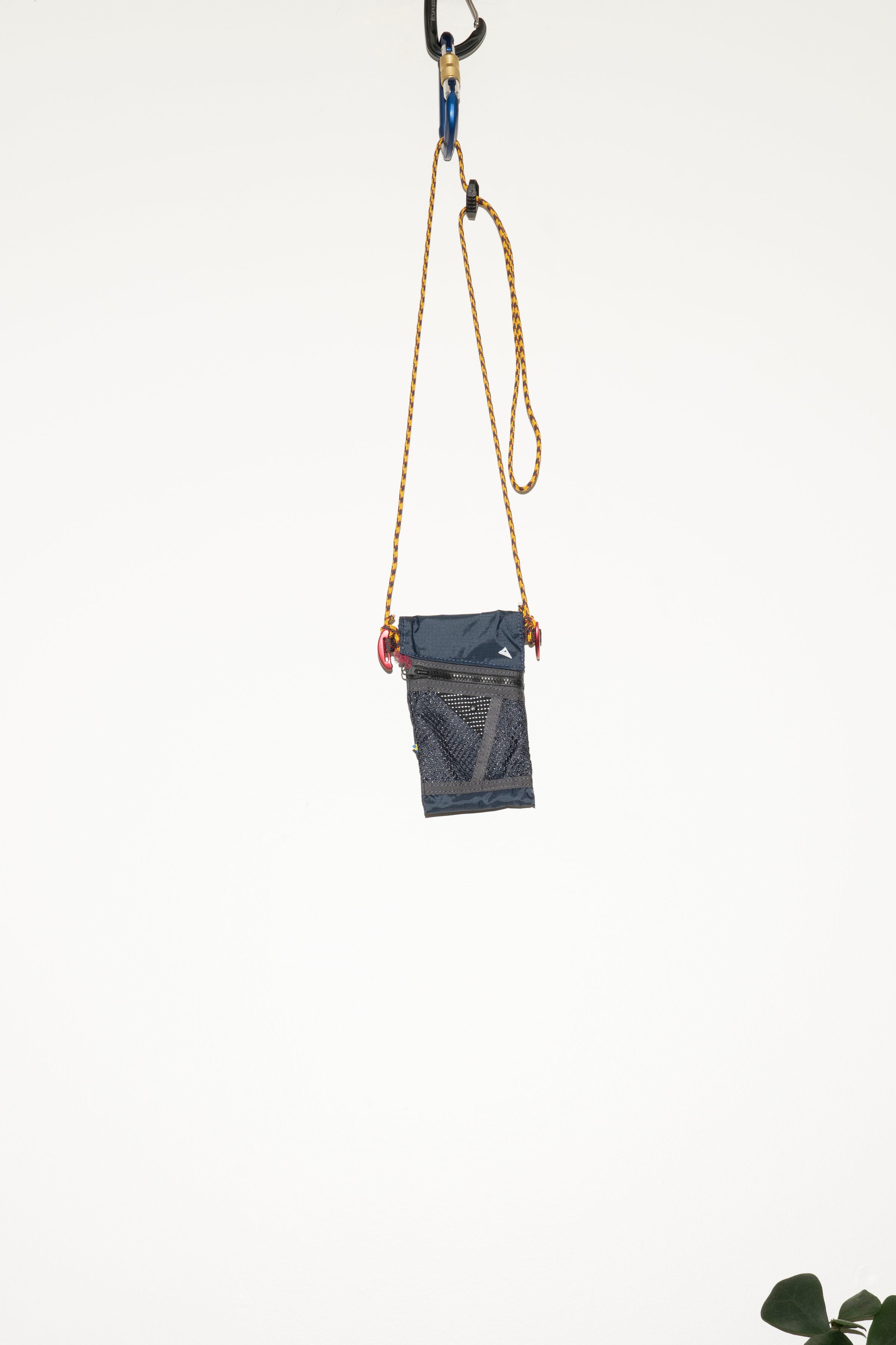 KLÄTTERMUSEN - ALGIR LANYARD POCKET IN INDIGO BLUE – understory-shop